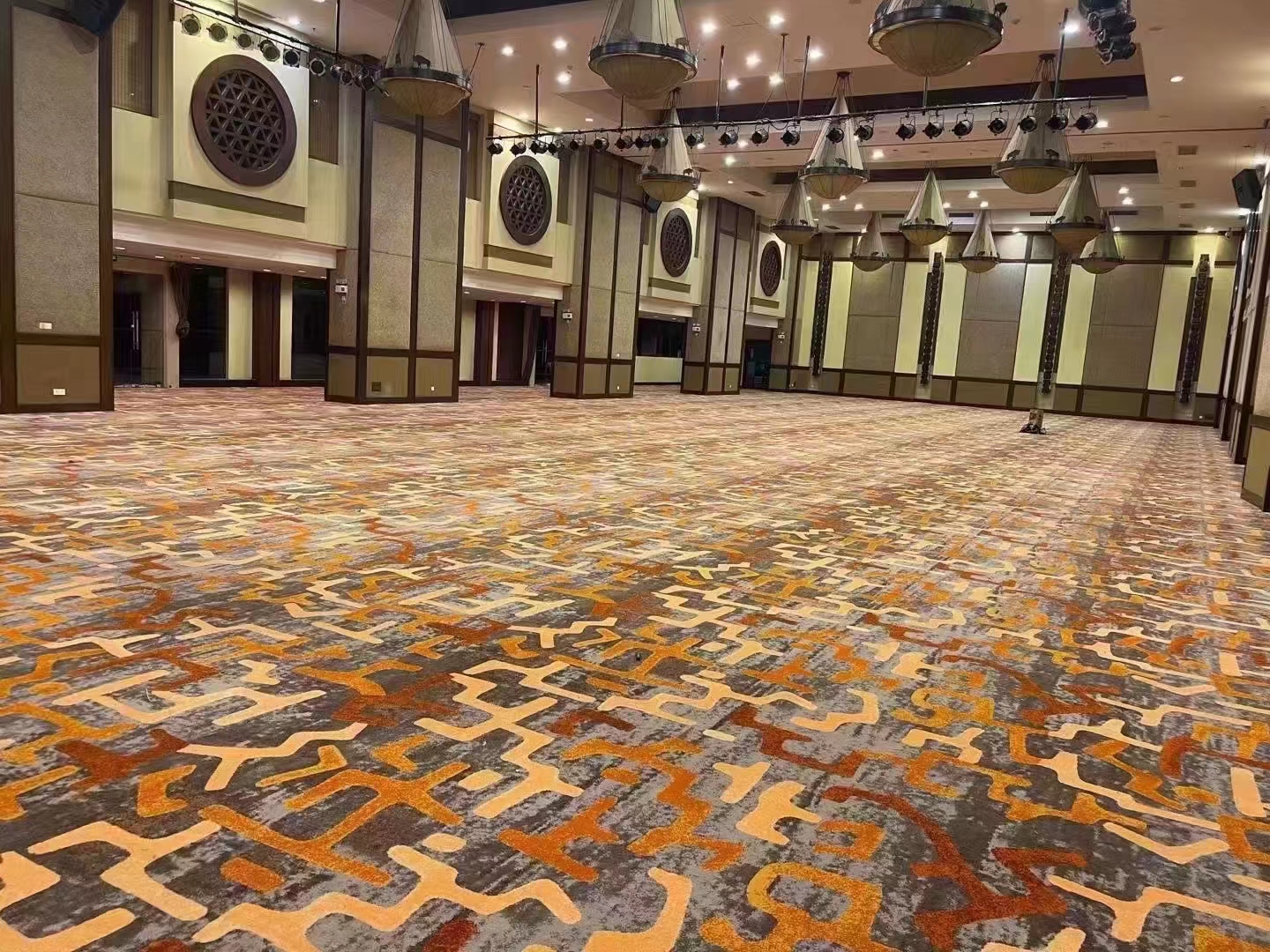 The Best Wall to Wall Carpet for High Traffic Areas: A Complete Buyer’s ...